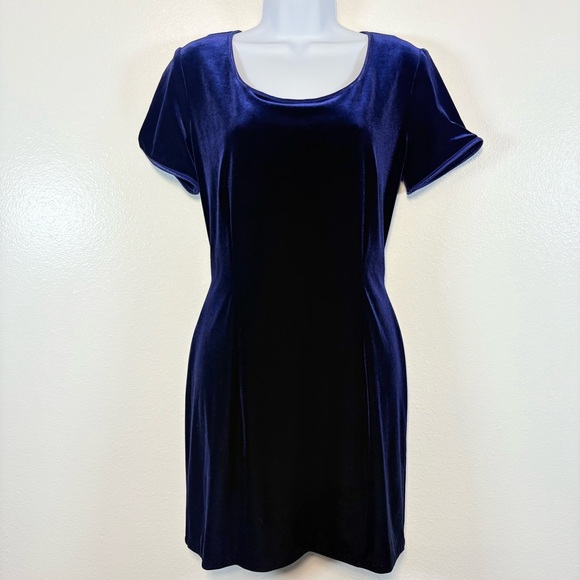 Robbie Bee | Dresses | Robbie Bee Navy Blue Mini Velvet Sheath Dress ...